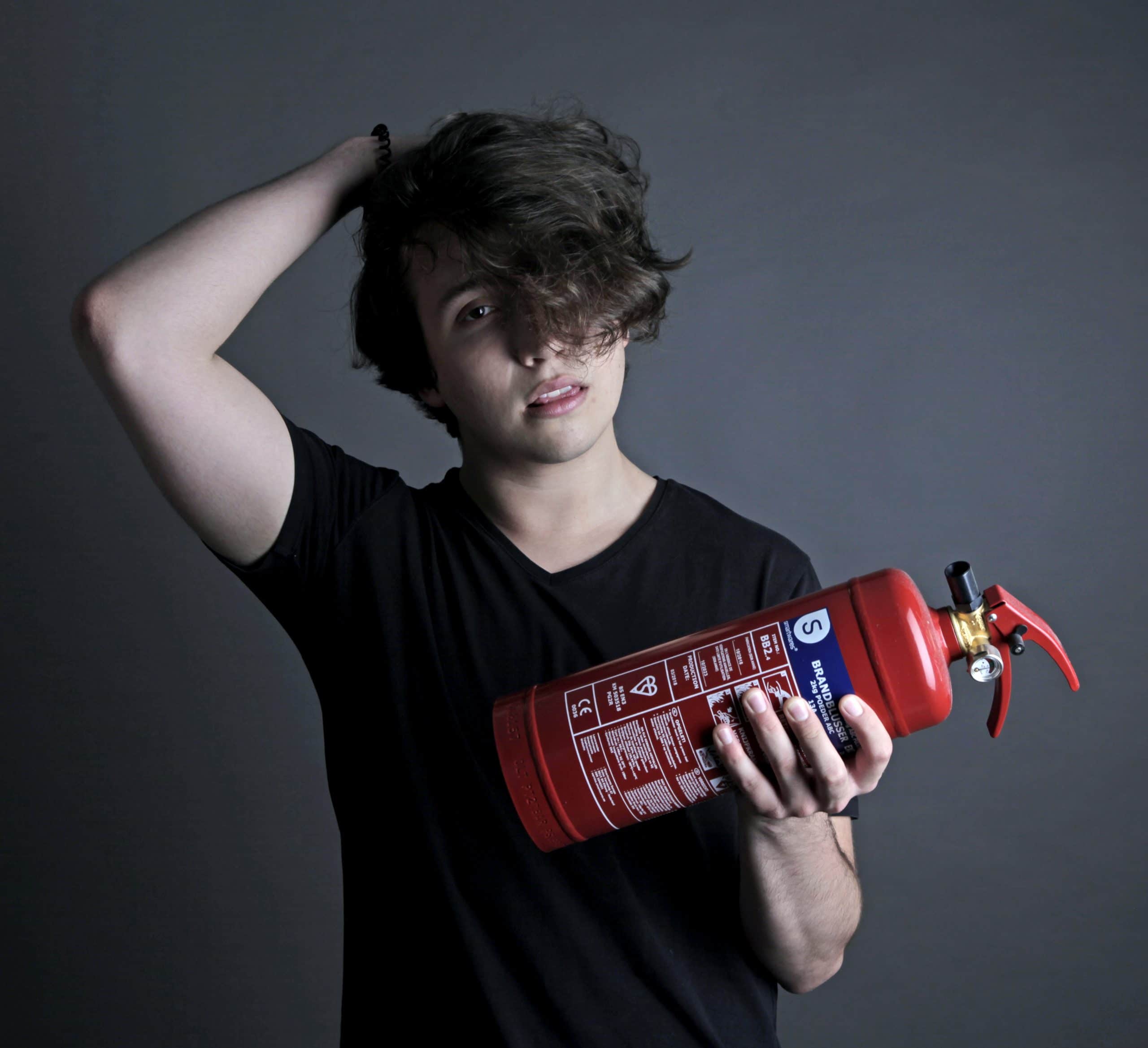 Helmut Rhode mit seiner aktuellen Single "Your Latino Boyfriend (feat. Future)"